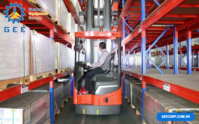 Xe Nâng Điện Reach Truck Noblelift OPX15 (1.5 Tấn) – GEE Việt Nam